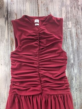 Aritzia | Dresses | Aritzia Wilfred Fosette Dress Ruched Dark Ruby Red ...